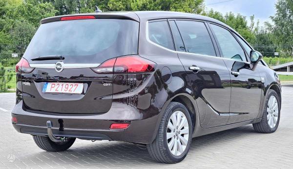 Brūns Opel Zafira Tourer 2013 Tauragė, ar dzinēja tilpumu 1.96 L un nobraukumu 147 tūkst. km par 5300 €, foto 6 vietnē AUTOMOTO.COM.LV