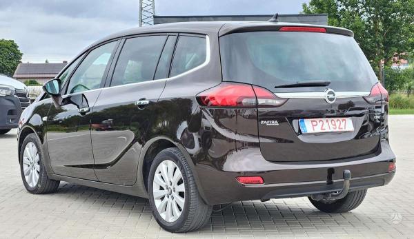 Brūns Opel Zafira Tourer 2013 Tauragė, ar dzinēja tilpumu 1.96 L un nobraukumu 147 tūkst. km par 5300 €, foto 8 vietnē AUTOMOTO.COM.LV