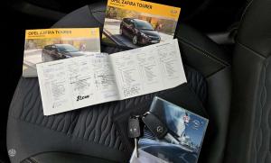 Brūns Opel Zafira Tourer 2013 Tauragė, ar dzinēja tilpumu 1.96 L un nobraukumu 147 tūkst. km par 5300 €, foto 24 vietnē AUTOMOTO.COM.LV