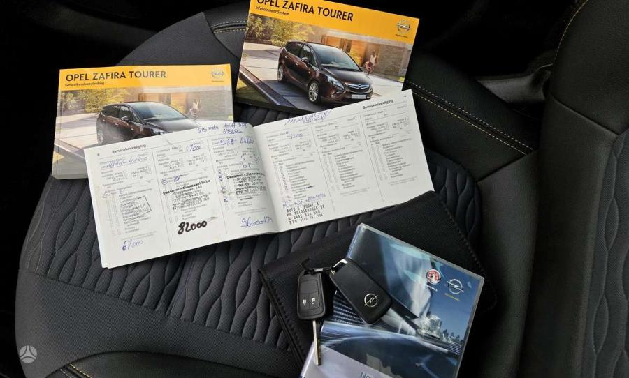 Brūns Opel Zafira Tourer 2013 Tauragė, ar dzinēja tilpumu 1.96 L un nobraukumu 147 tūkst. km par 5300 €, foto 24 vietnē AUTOMOTO.COM.LV