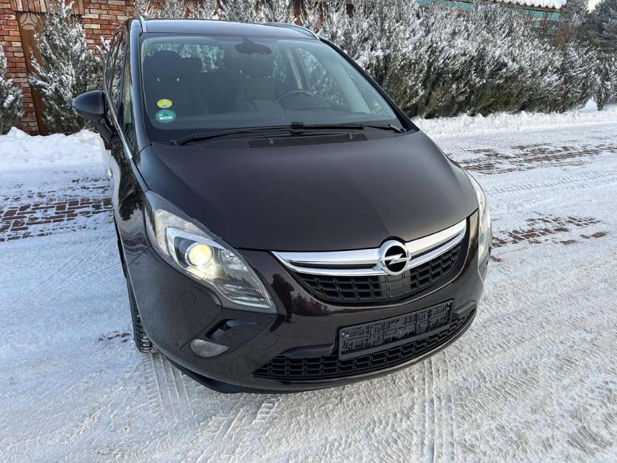 Brūns Opel Zafira Tourer 2014 Alīta, ar dzinēja tilpumu 1.96 L un nobraukumu 278 tūkst. km par 6750 €, foto 8 vietnē AUTOMOTO.COM.LV