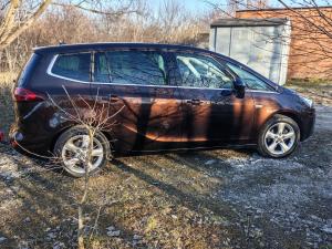 Brūns Opel Zafira Tourer 2014 Šauļi, ar dzinēja tilpumu 1.60 L un nobraukumu 160 tūkst. km par 6900 €, foto 17 vietnē AUTOMOTO.COM.LV