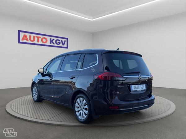 Brown Opel Zafira Tourer 2015 in Vilnius, with an engine capacity of 2.00 L and mileage of 276 thousand km for 7999 €, photo 3 on AUTOMOTO.COM.LV