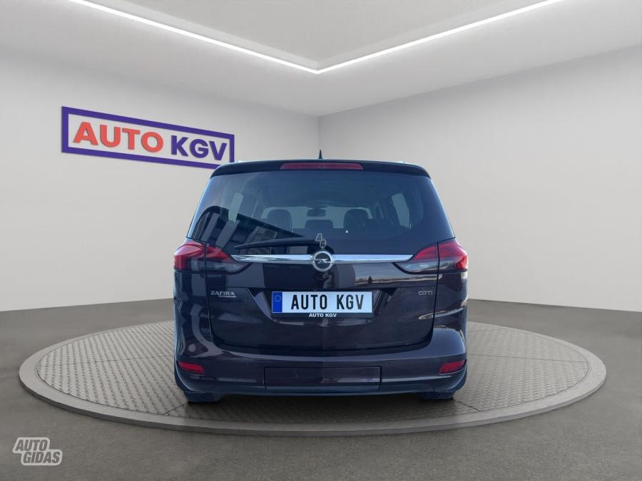 Brown Opel Zafira Tourer 2015 in Vilnius, with an engine capacity of 2.00 L and mileage of 276 thousand km for 7999 €, photo 4 on AUTOMOTO.COM.LV