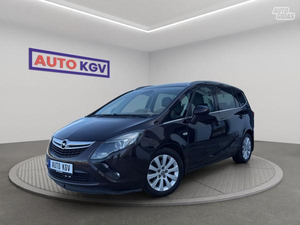 Brown Opel Zafira Tourer 2015 in Vilnius, with an engine capacity of 2.00 L and mileage of 276 thousand km for 7999 €, photo 1 on AUTOMOTO.COM.LV