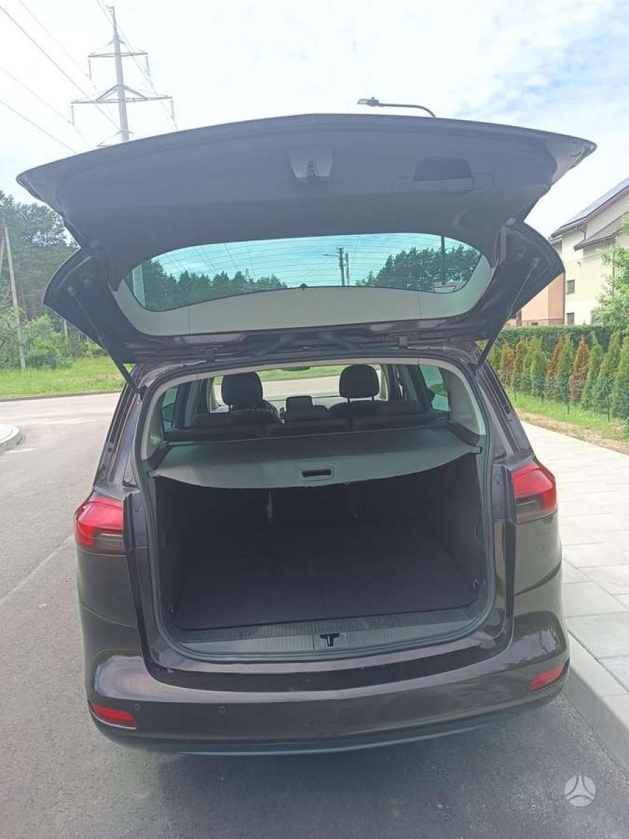 Коричневый Опель Zafira Tourer 2015 в Вильнюс, объемом двигателя 1.60 л и пробегом 211 тыс. км за 6200 €, фото 6 на AUTOMOTO.COM.LV