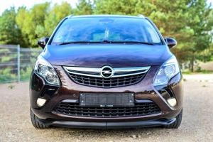 Brown Opel Zafira Tourer 2015 in Kretinga, with an engine capacity of 2.00 L and mileage of 263 thousand km for 6150 €, photo 4 on AUTOMOTO.COM.LV
