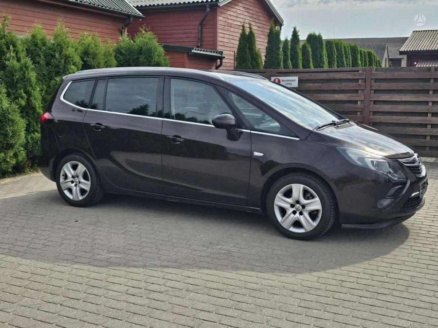 Коричневый Опель Zafira Tourer 2015 в Кретинга, объемом двигателя 1.60 л и пробегом 265 тыс. км за 5999 €, фото 6 на AUTOMOTO.COM.LV
