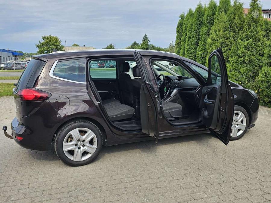Коричневый Опель Zafira Tourer 2015 в Кретинга, объемом двигателя 1.60 л и пробегом 265 тыс. км за 5999 €, фото 12 на AUTOMOTO.COM.LV