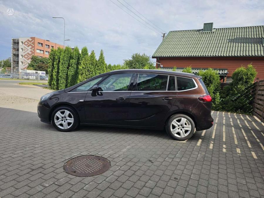 Коричневый Опель Zafira Tourer 2015 в Кретинга, объемом двигателя 1.60 л и пробегом 265 тыс. км за 5999 €, фото 28 на AUTOMOTO.COM.LV