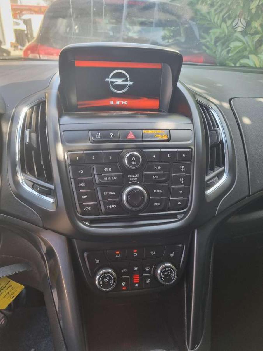 Коричневый Опель Zafira Tourer 2015 в Шяуляй, объемом двигателя 1.96 л и пробегом 197 тыс. км за 4600 €, фото 14 на AUTOMOTO.COM.LV