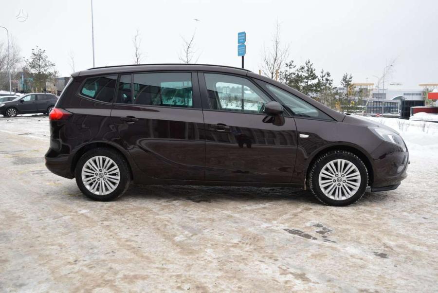 Brūns Opel Zafira Tourer 2016 Viļņa, ar dzinēja tilpumu 1.60 L un nobraukumu 201 tūkst. km par 6400 €, foto 4 vietnē AUTOMOTO.COM.LV