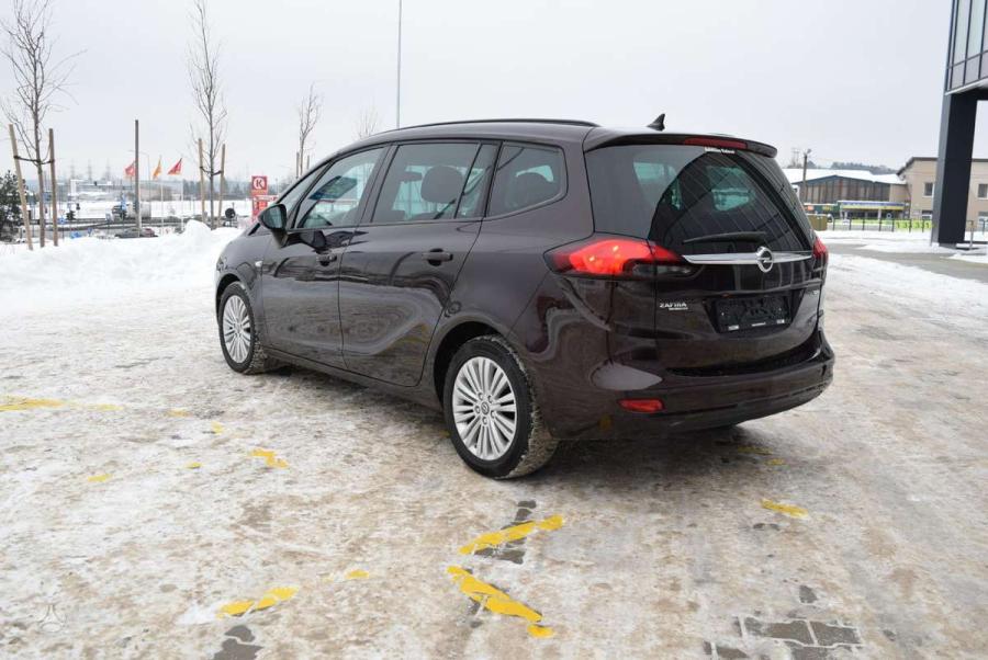 Brūns Opel Zafira Tourer 2016 Viļņa, ar dzinēja tilpumu 1.60 L un nobraukumu 201 tūkst. km par 6400 €, foto 8 vietnē AUTOMOTO.COM.LV