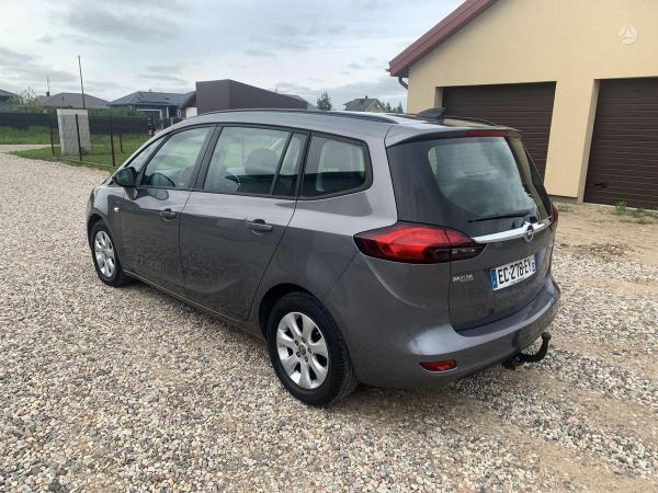 Brūns Opel Zafira Tourer 2016 Viļņa, ar dzinēja tilpumu 1.60 L un nobraukumu 191 tūkst. km par 5450 €, foto 3 vietnē AUTOMOTO.COM.LV