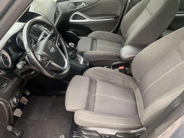 Коричневый Опель Zafira Tourer 2016 в Вильнюс, объемом двигателя 1.60 л и пробегом 191 тыс. км за 5450 €, фото 10 на AUTOMOTO.COM.LV