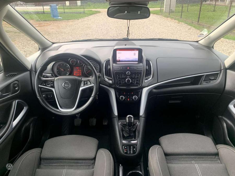 Коричневый Опель Zafira Tourer 2016 в Вильнюс, объемом двигателя 1.60 л и пробегом 191 тыс. км за 5450 €, фото 17 на AUTOMOTO.COM.LV