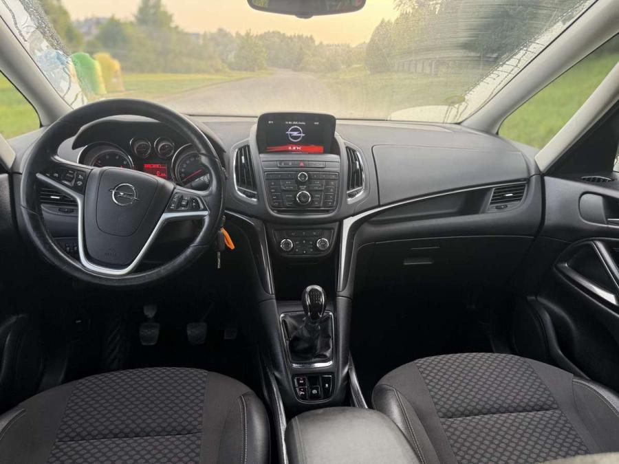 Коричневый Опель Zafira Tourer 2016 в Утена, объемом двигателя 1.60 л и пробегом 225 тыс. км за 5200 €, фото 10 на AUTOMOTO.COM.LV