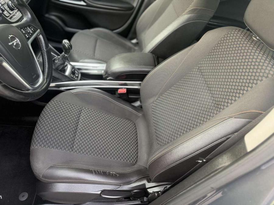 Коричневый Опель Zafira Tourer 2016 в Утена, объемом двигателя 1.60 л и пробегом 225 тыс. км за 5200 €, фото 11 на AUTOMOTO.COM.LV