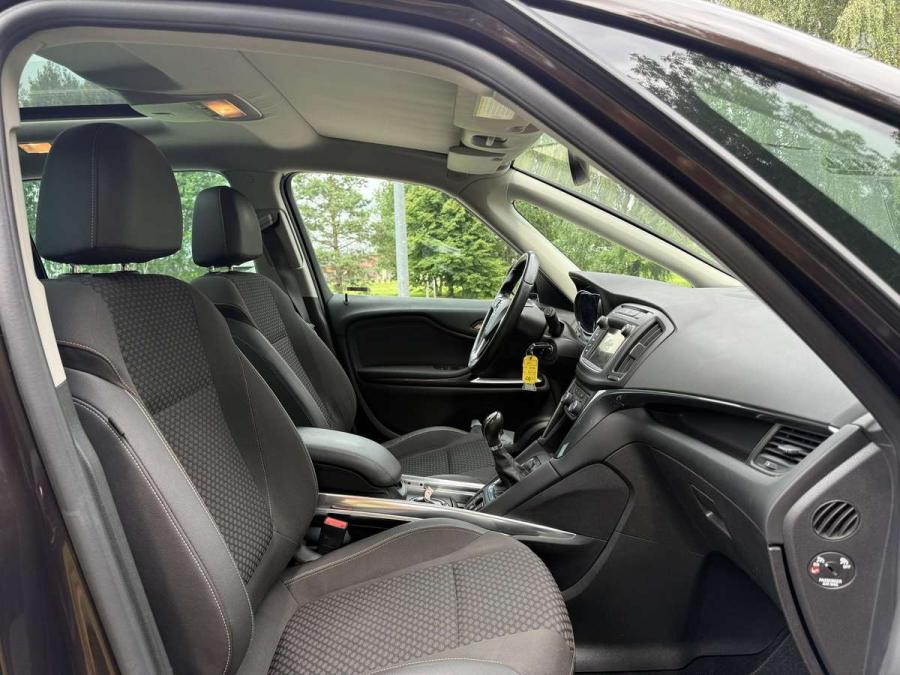 Коричневый Опель Zafira Tourer 2017 в Таураге, объемом двигателя 1.60 л и пробегом 273 тыс. км за 7500 €, фото 20 на AUTOMOTO.COM.LV