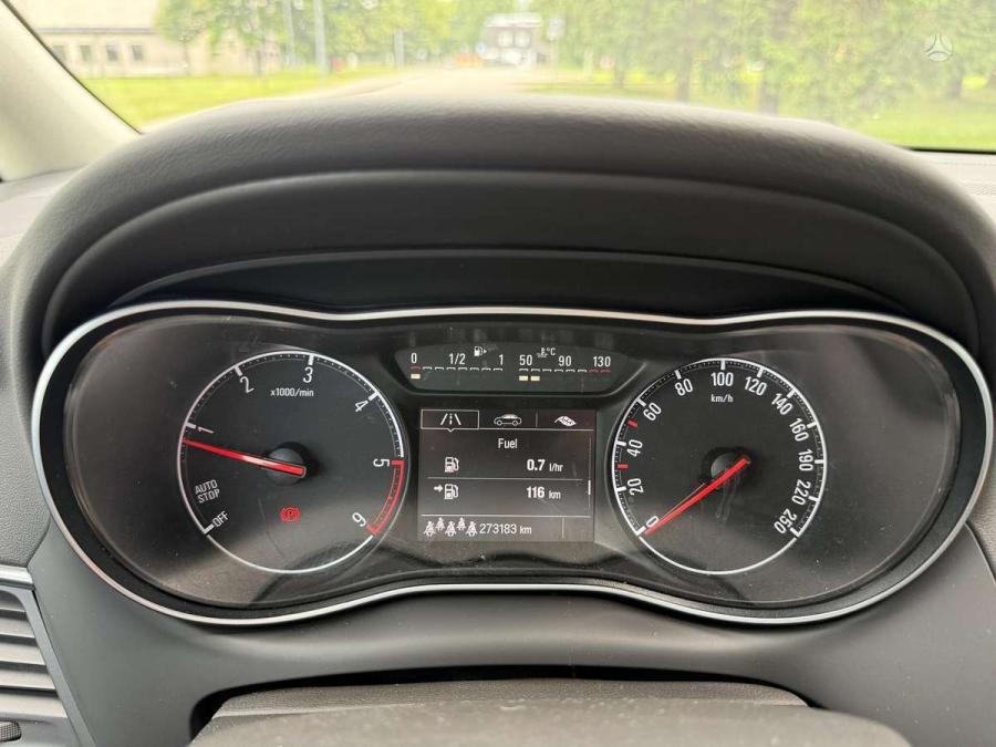 Коричневый Опель Zafira Tourer 2017 в Таураге, объемом двигателя 1.60 л и пробегом 273 тыс. км за 7500 €, фото 24 на AUTOMOTO.COM.LV