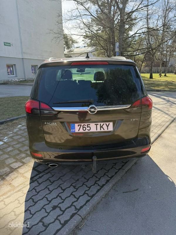 Brūns Opel Zafira Tourer 2014 Tallina, ar dzinēja tilpumu 0.00 L un nobraukumu 235 tūkst. km par 6000 €, foto 6 vietnē AUTOMOTO.COM.LV