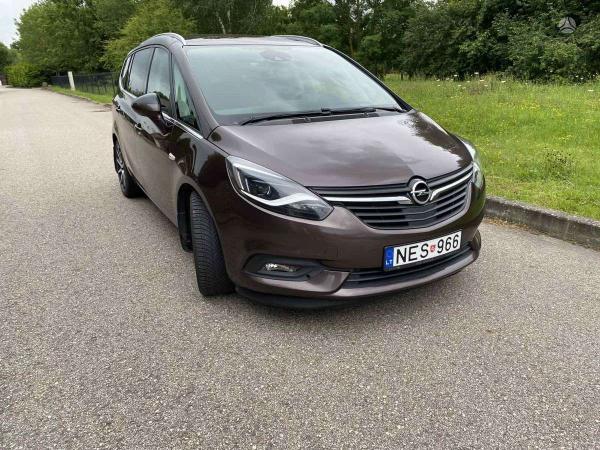 Brūns Opel Zafira Tourer 2017 Kauņa, ar dzinēja tilpumu 1.96 L un nobraukumu 173 tūkst. km par 11500 €, foto 2 vietnē AUTOMOTO.COM.LV