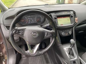 Brown Opel Zafira Tourer 2017 in Kaunas, with an engine capacity of 1.96 L and mileage of 173 thousand km for 11500 €, photo 10 on AUTOMOTO.COM.LV