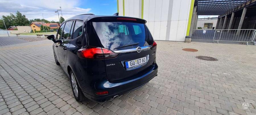 Зеленый Опель Zafira Tourer 2017 в Таураге, объемом двигателя 1.96 л и пробегом 182 тыс. км за 6950 €, фото 7 на AUTOMOTO.COM.LV