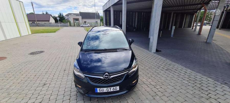 Зеленый Опель Zafira Tourer 2017 в Таураге, объемом двигателя 1.96 л и пробегом 182 тыс. км за 6950 €, фото 12 на AUTOMOTO.COM.LV