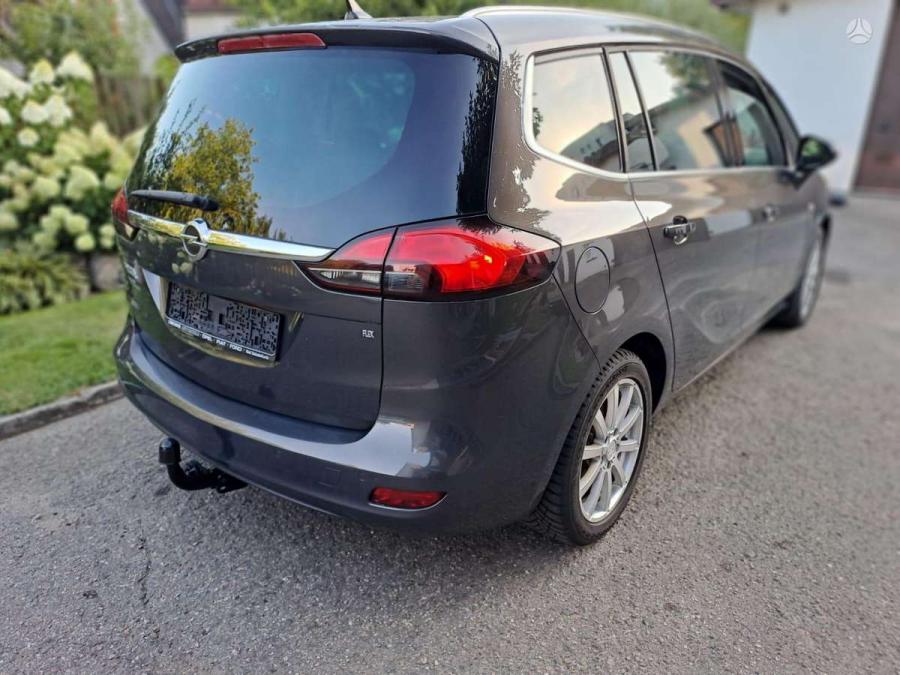 Серый Опель Zafira Tourer 2014 в Мариямполе, объемом двигателя 1.60 л и пробегом 221 тыс. км за 3850 €, фото 14 на AUTOMOTO.COM.LV