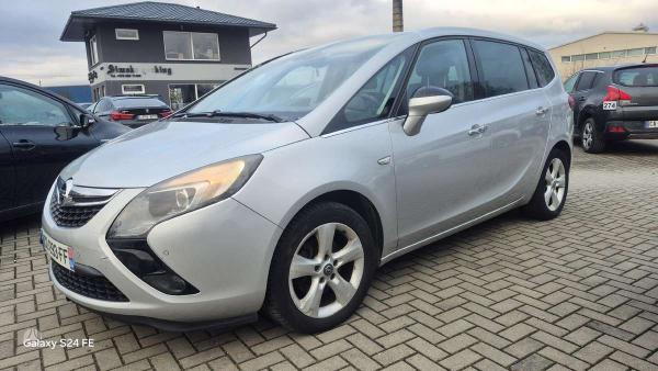 Pelēks Opel Zafira Tourer 2012 Tauragė, ar dzinēja tilpumu 2.00 L un nobraukumu 270 tūkst. km par 2900 €, foto 1 vietnē AUTOMOTO.COM.LV