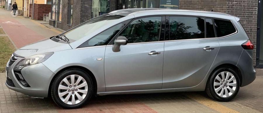 Pelēks Opel Zafira Tourer 2012 Marijampole, ar dzinēja tilpumu 1.96 L un nobraukumu 258 tūkst. km par 6450 €, foto 9 vietnē AUTOMOTO.COM.LV