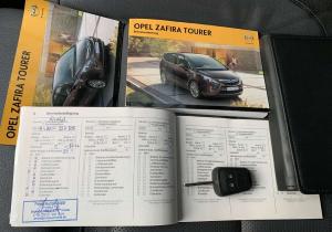 Pelēks Opel Zafira Tourer 2012 Marijampole, ar dzinēja tilpumu 1.96 L un nobraukumu 258 tūkst. km par 6350 €, foto 28 vietnē AUTOMOTO.COM.LV