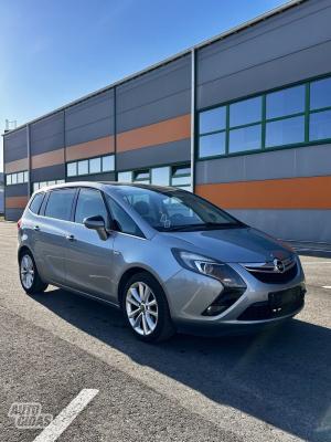 Pelēks Opel Zafira Tourer 2012 Pasvalys, ar dzinēja tilpumu 2.00 L un nobraukumu 231 tūkst. km par 4500 €, foto 3 vietnē AUTOMOTO.COM.LV