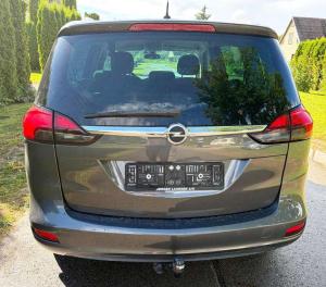 Pelēks Opel Zafira Tourer 2012 Rokiškis, ar dzinēja tilpumu 1.96 L un nobraukumu 280 tūkst. km par 4500 €, foto 4 vietnē AUTOMOTO.COM.LV