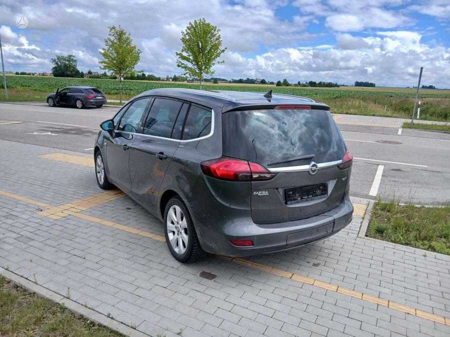 Серый Опель Zafira Tourer 2012 в Мариямполе, объемом двигателя 2.00 л и пробегом 204 тыс. км за 5650 €, фото 7 на AUTOMOTO.COM.LV