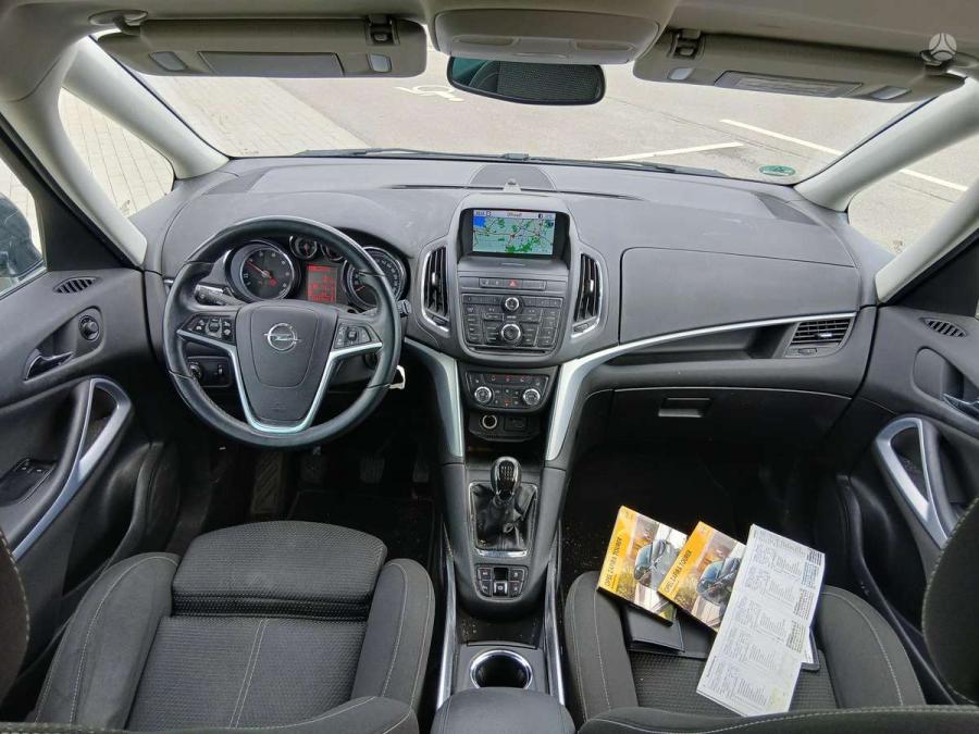 Серый Опель Zafira Tourer 2012 в Мариямполе, объемом двигателя 2.00 л и пробегом 204 тыс. км за 5650 €, фото 22 на AUTOMOTO.COM.LV