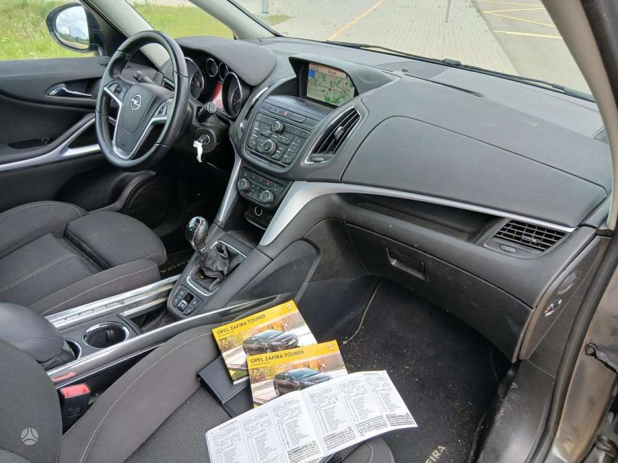 Серый Опель Zafira Tourer 2012 в Мариямполе, объемом двигателя 2.00 л и пробегом 204 тыс. км за 5650 €, фото 23 на AUTOMOTO.COM.LV