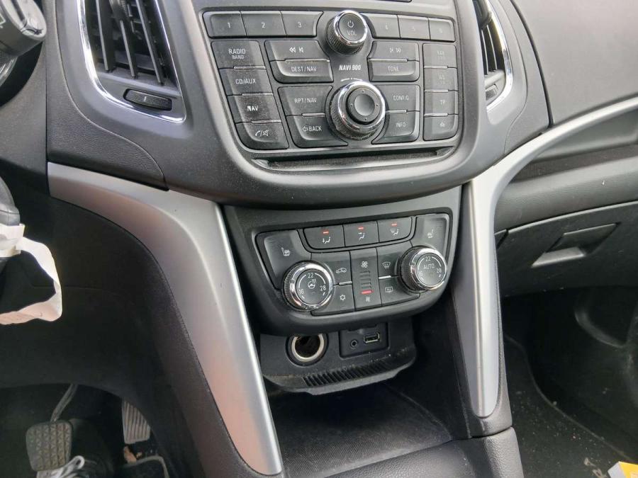 Серый Опель Zafira Tourer 2012 в Мариямполе, объемом двигателя 2.00 л и пробегом 204 тыс. км за 5650 €, фото 28 на AUTOMOTO.COM.LV