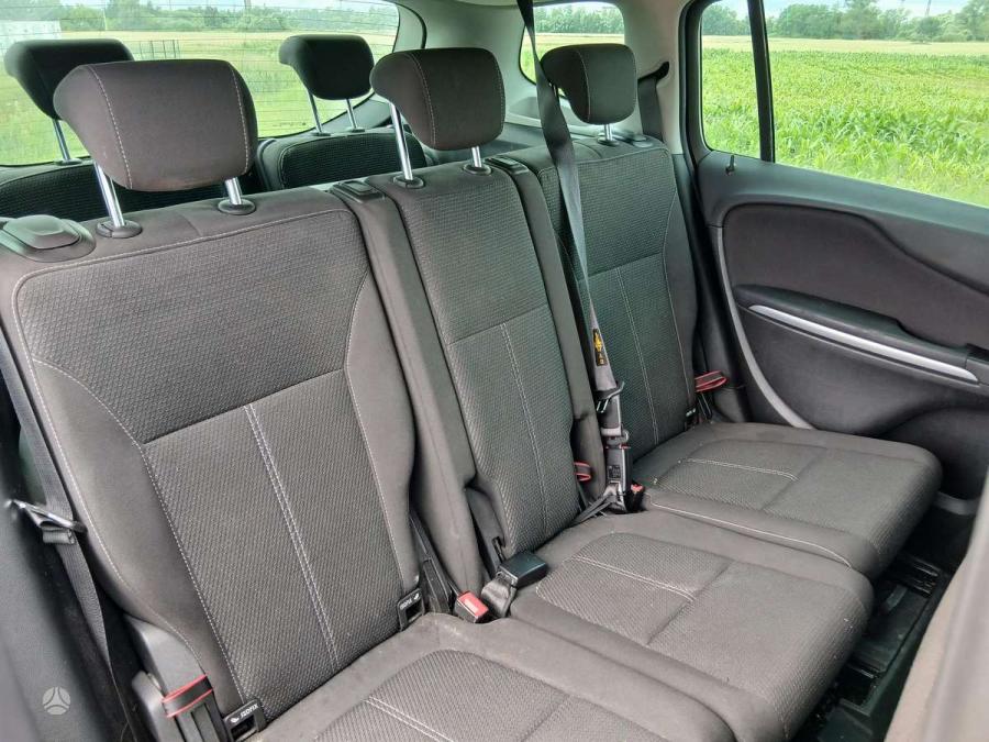 Серый Опель Zafira Tourer 2012 в Мариямполе, объемом двигателя 2.00 л и пробегом 204 тыс. км за 5650 €, фото 36 на AUTOMOTO.COM.LV