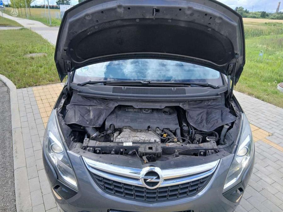 Серый Опель Zafira Tourer 2012 в Мариямполе, объемом двигателя 2.00 л и пробегом 204 тыс. км за 5650 €, фото 43 на AUTOMOTO.COM.LV