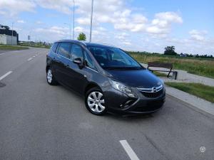 Серый Опель Zafira Tourer 2012 в Мариямполе, объемом двигателя 2.00 л и пробегом 204 тыс. км за 5750 €, фото  на AUTOMOTO.COM.LV