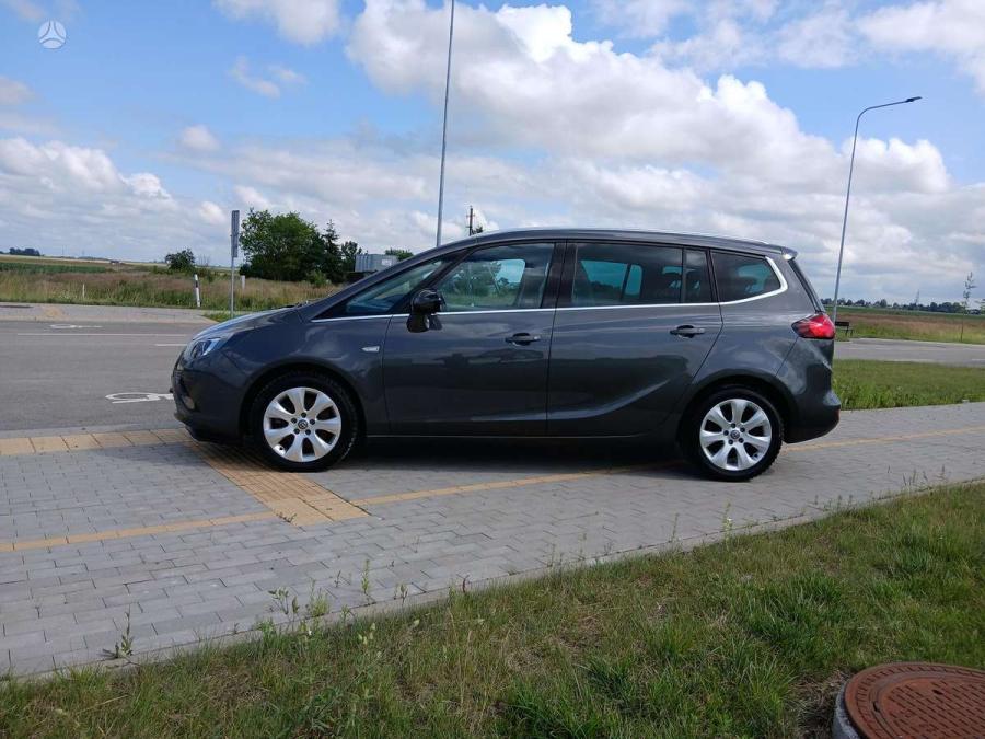 Серый Опель Zafira Tourer 2012 в Мариямполе, объемом двигателя 2.00 л и пробегом 204 тыс. км за 5750 €, фото 5 на AUTOMOTO.COM.LV