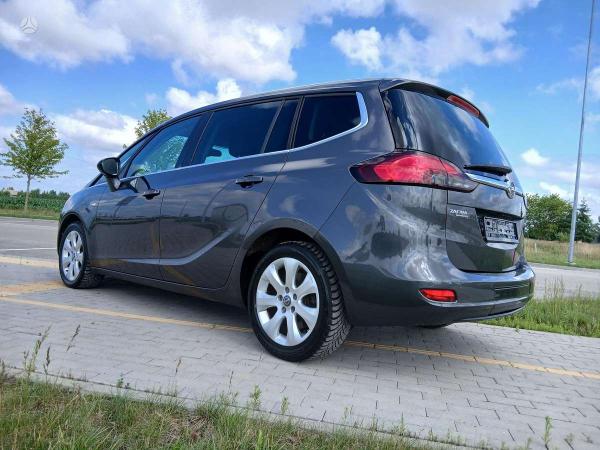 Серый Опель Zafira Tourer 2012 в Мариямполе, объемом двигателя 2.00 л и пробегом 204 тыс. км за 5750 €, фото 5 на AUTOMOTO.COM.LV