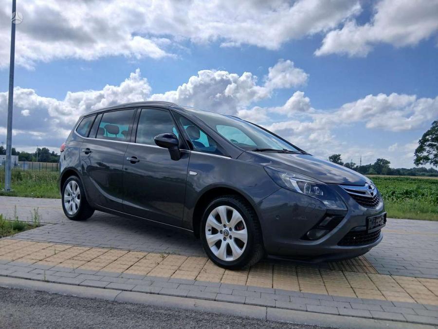 Серый Опель Zafira Tourer 2012 в Мариямполе, объемом двигателя 2.00 л и пробегом 204 тыс. км за 5750 €, фото 7 на AUTOMOTO.COM.LV