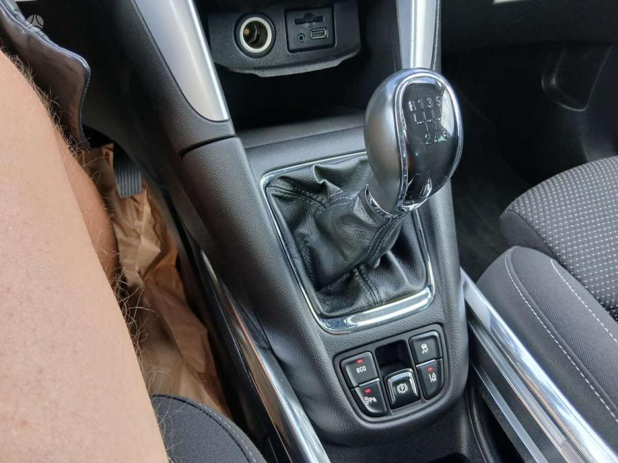 Серый Опель Zafira Tourer 2012 в Мариямполе, объемом двигателя 2.00 л и пробегом 204 тыс. км за 5750 €, фото 29 на AUTOMOTO.COM.LV