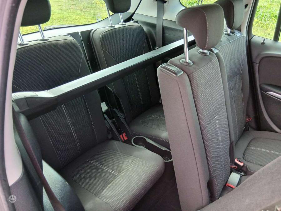 Серый Опель Zafira Tourer 2012 в Мариямполе, объемом двигателя 2.00 л и пробегом 204 тыс. км за 5750 €, фото 35 на AUTOMOTO.COM.LV