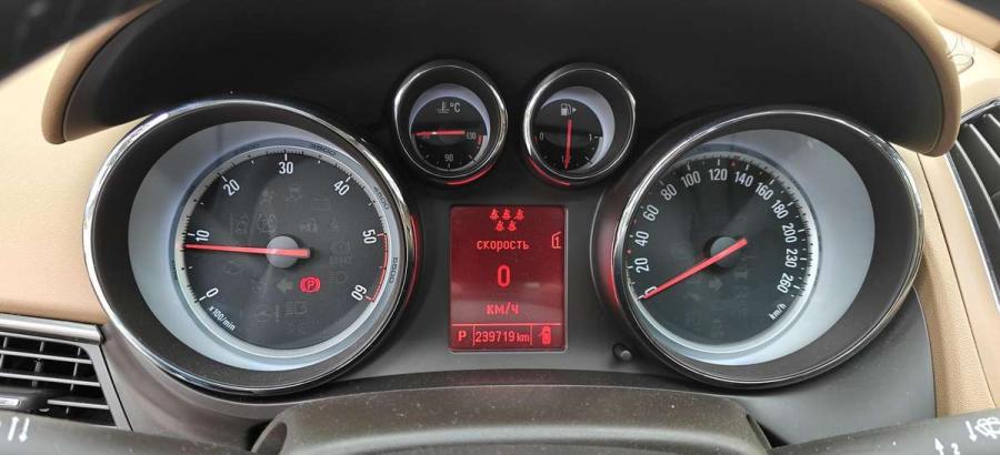 Pelēks Opel Zafira Tourer 2012 Kretinga, ar dzinēja tilpumu 1.96 L un nobraukumu 240 tūkst. km par 4700 €, foto 7 vietnē AUTOMOTO.COM.LV