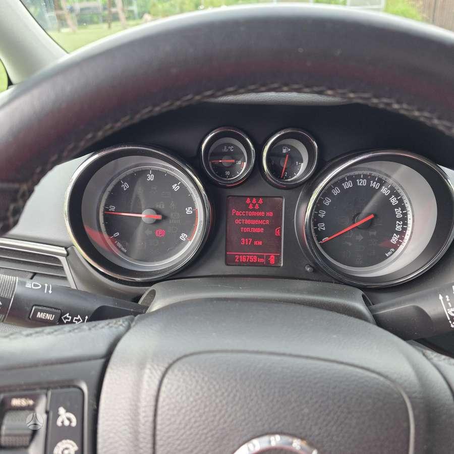 Серый Опель Zafira Tourer 2012 в Тельшяй, объемом двигателя 1.96 л и пробегом 216 тыс. км за 4500 €, фото 5 на AUTOMOTO.COM.LV
