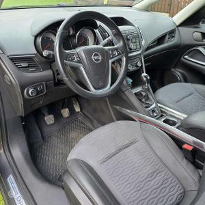 Серый Опель Zafira Tourer 2012 в Тельшяй, объемом двигателя 1.96 л и пробегом 216 тыс. км за 4500 €, фото 7 на AUTOMOTO.COM.LV